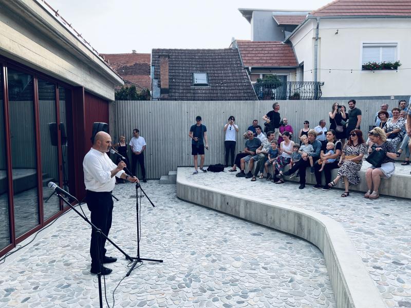 Stara steklarska odprta